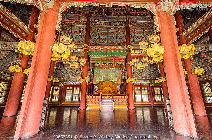 Stock photo of Throne in Geunjeongjeon Hall, Gyeongbokgung Palace ...