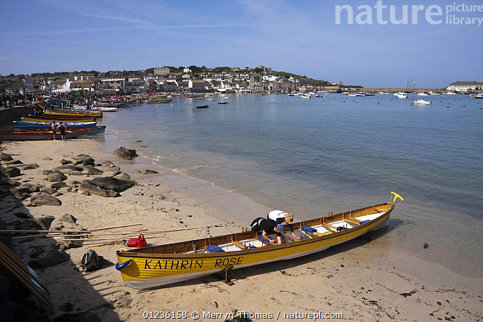 Stock photo of Men fixing stretchers of Cornish Pilot Gig "Kathrin Rose ...