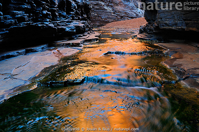Stock photo of Stream flowing though Joffre gorge, Karijini National ...